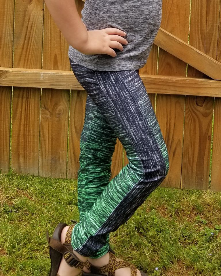 R23- Two-Tone Print: Charcoal Black – Fabriculous Custom Fabrics